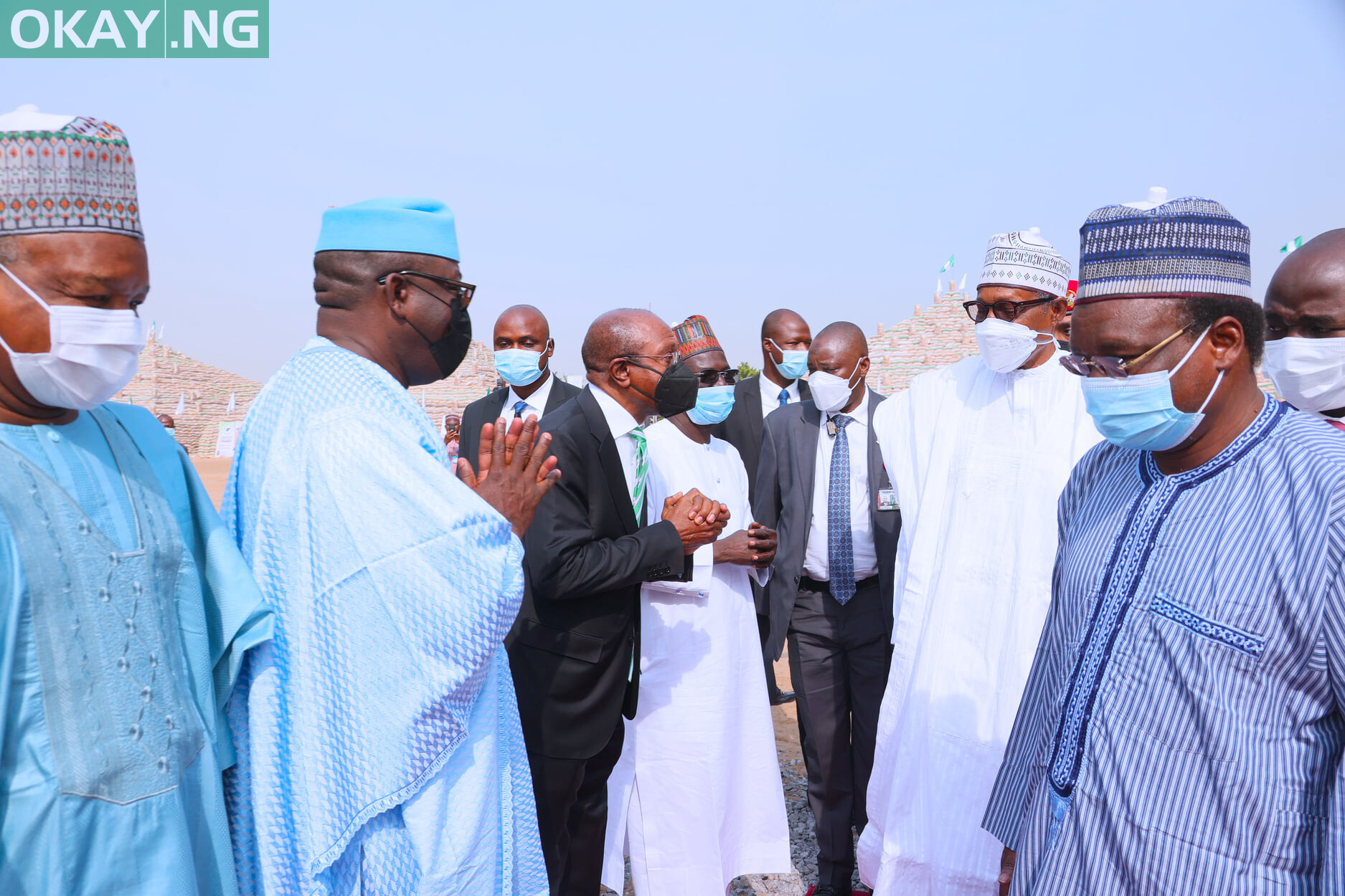 Photos: Buhari unveils mega rice pyramid in Abuja • Okay News
